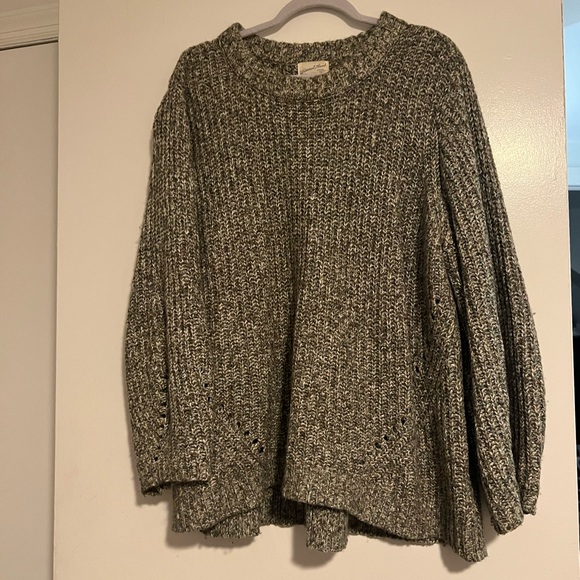 Universal Thread | Sweaters | Universal Thread Knit Green Sweater ...